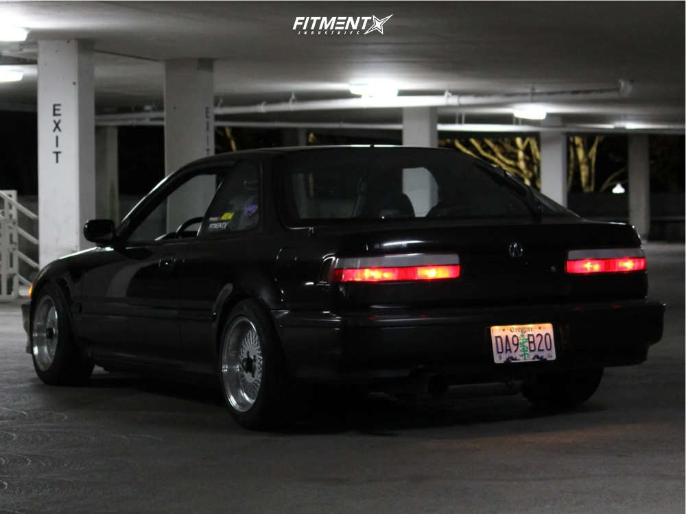1991 Acura Integra LS with 15x8 Enkei 92 and Kumho 205x50 on Coilovers ...