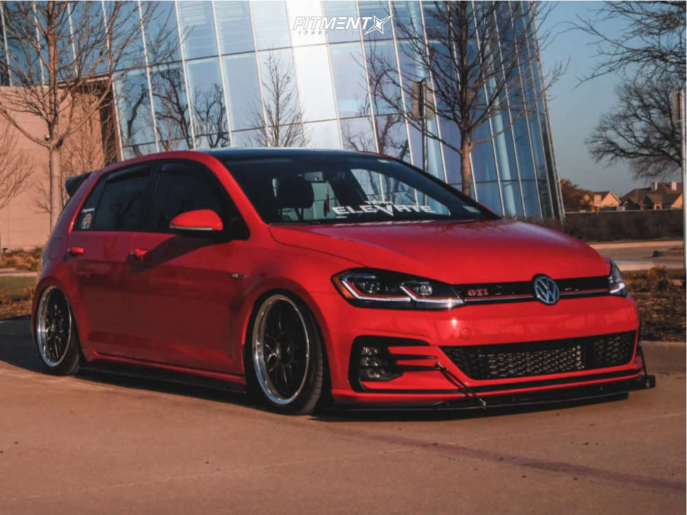 2020 Volkswagen GTI SE with 18x9.5 Work Vs Xx and Kumho 215x40 on Air ...