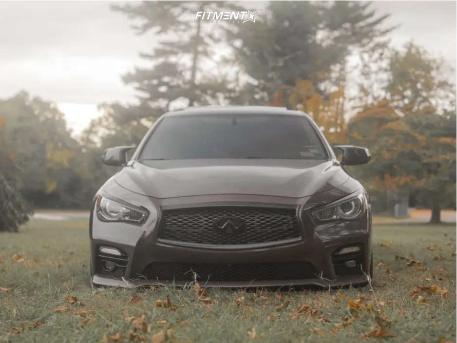 2015 INFINITI Q50 Premium with 19x9.5 IPW W013 and Michelin 255x40 on ...