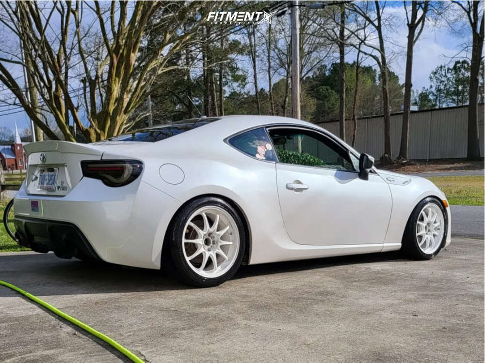 2013 Scion FR-S Base with 17x8.5 Volk Ce28n and Vercelli 235x40 on ...