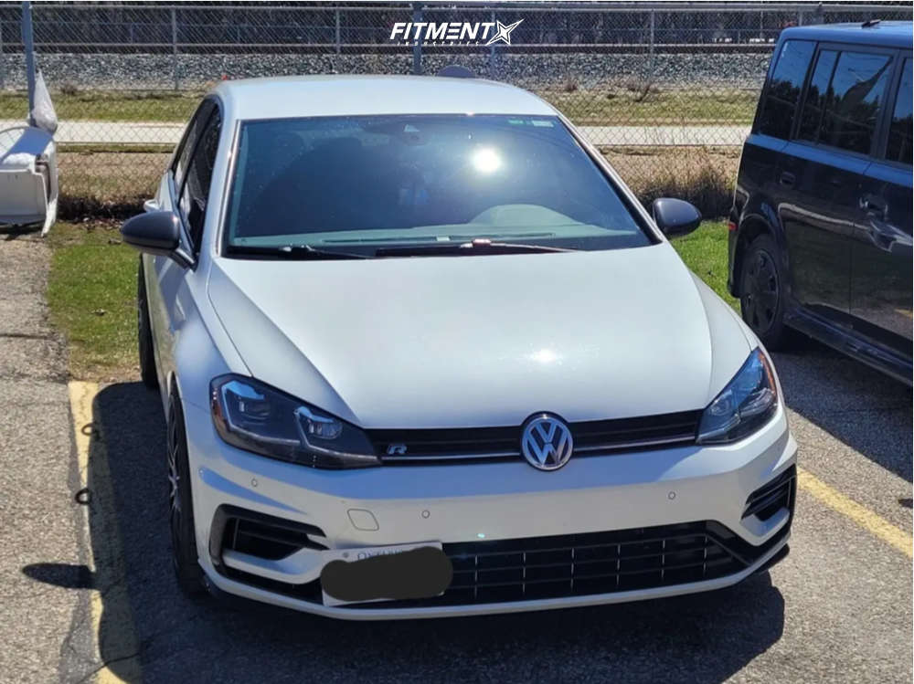 2019 Volkswagen Golf R Base with 19x8.5 Fifteen52 Podium and Firestone ...