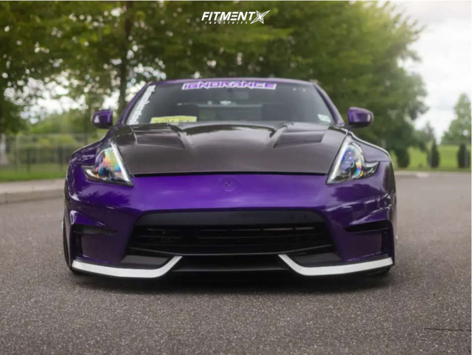 2016 Nissan 370Z Base with 18x9.5 Cosmis Racing S1 and Michelin 225x40 ...