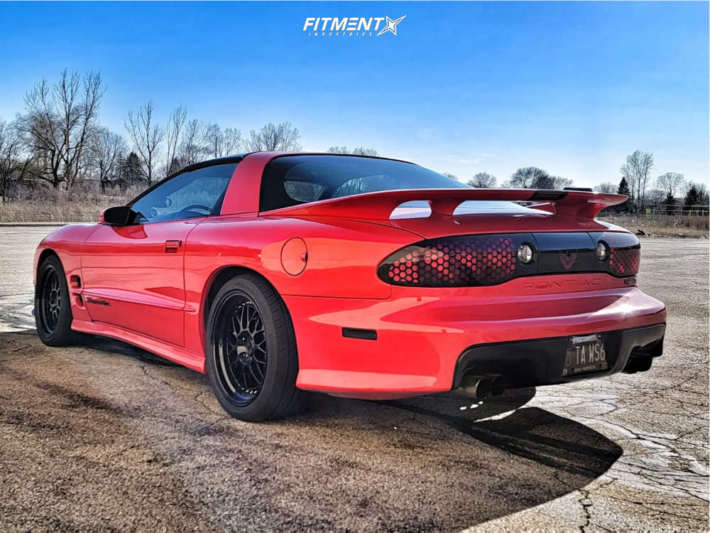 2001 Pontiac Firebird Trans Am with 18x9.5 Aodhan Ah02 and Vercelli ...