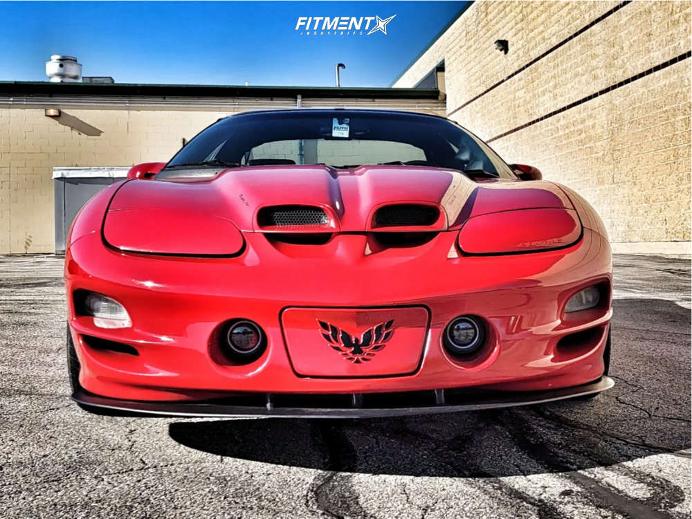 2001 Pontiac Firebird Trans Am with 18x9.5 Aodhan Ah02 and Vercelli ...