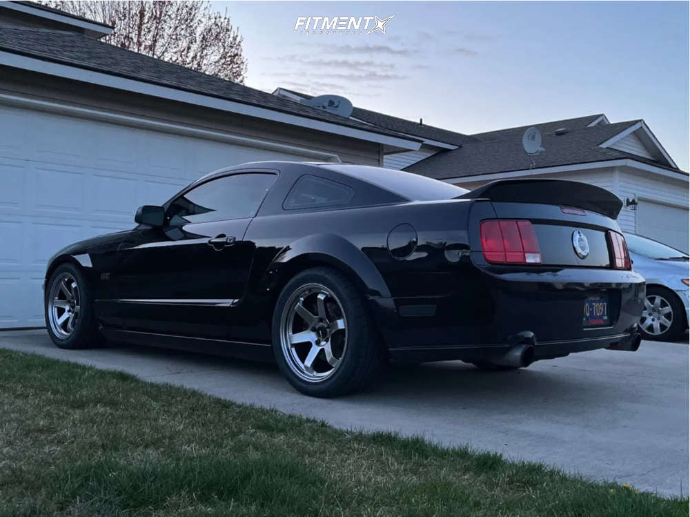 2007 Ford Mustang GT with 18x9.5 AVID1 AV6 and Nitto 275x40 on Lowering ...