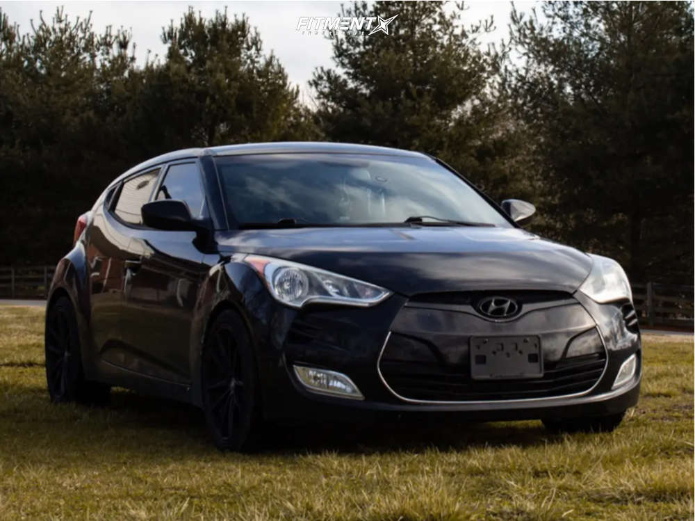 2012 Hyundai Veloster Base with 18x8 Konig Oversteer and Vercelli ...