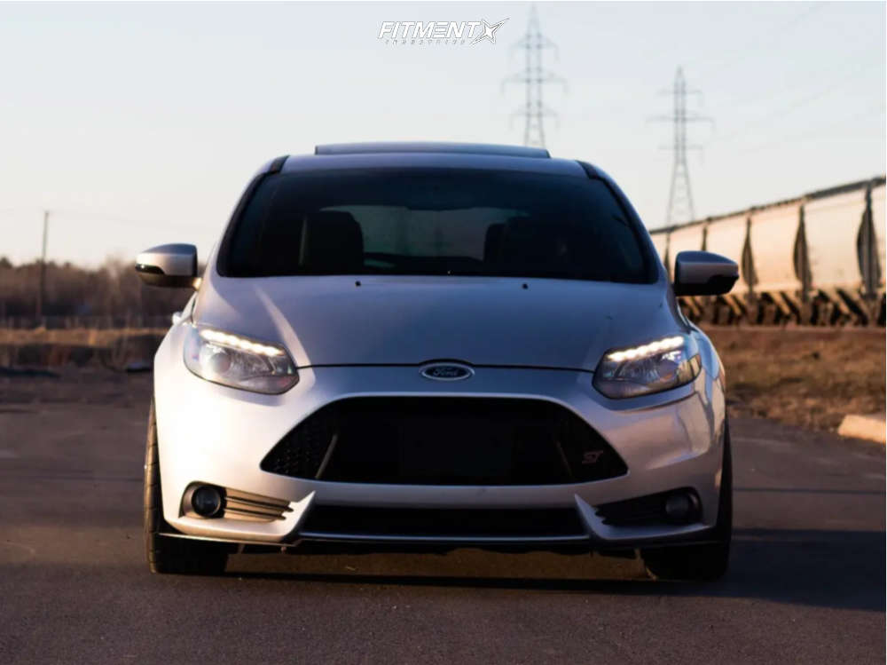 2014 Ford Focus ST with 18x9 Fast Wheels Fc04 and Firestone 245x40 on ...