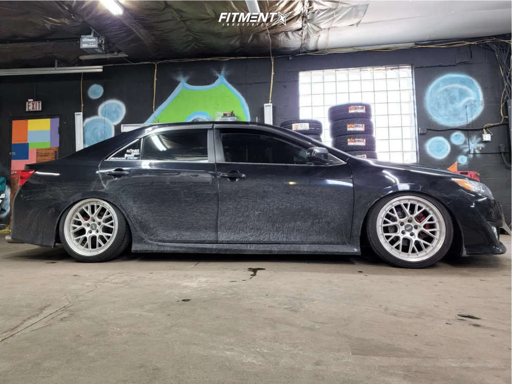 2013 Toyota Camry SE with 19x8.5 ESR Cs11 and Kumho 225x40 on Coilovers ...