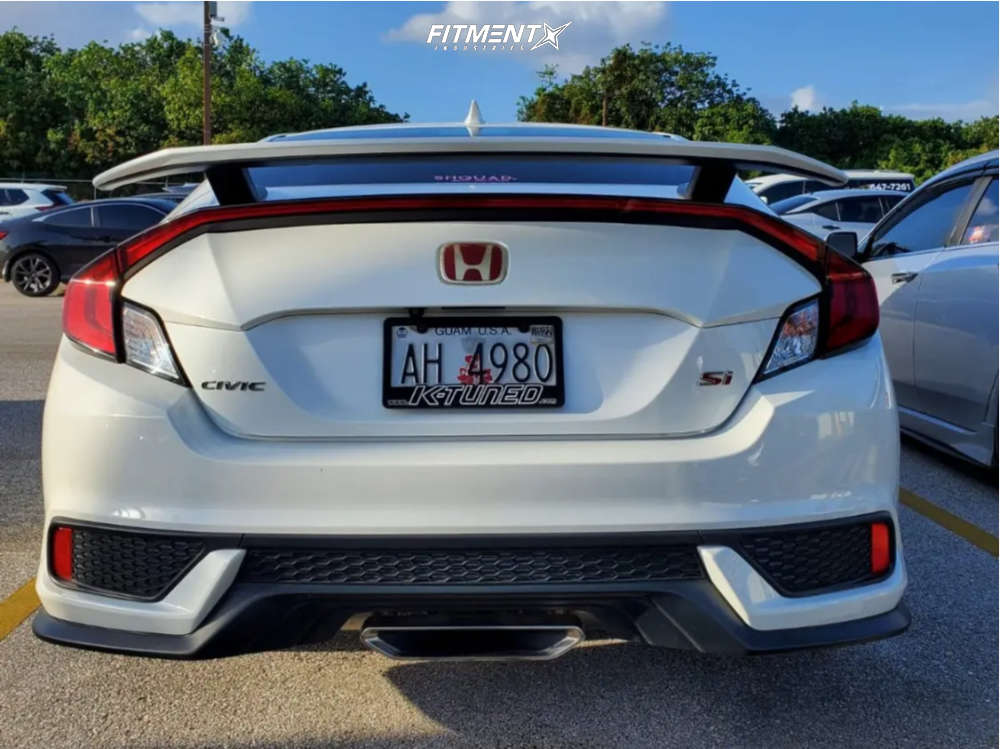 2018 Honda Civic Si with 18x9.5 Konig Lockout and Firemax 245x40 on ...