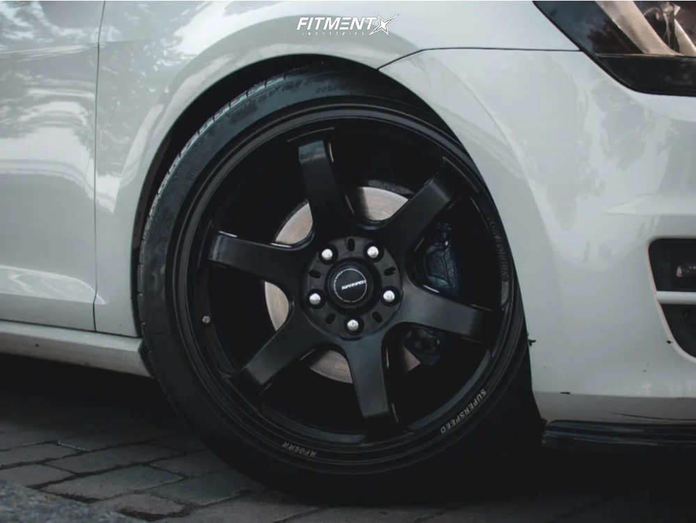 2016 Volkswagen Golf SE with 18x8.5 Superspeed Rf06rr and Michelin ...