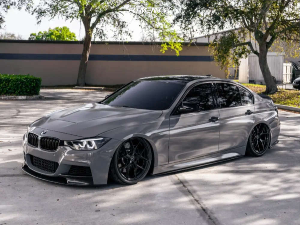 2013 BMW 335i Base with 19x8.5 Vossen Hf5 and Firestone 255x35 on Air ...