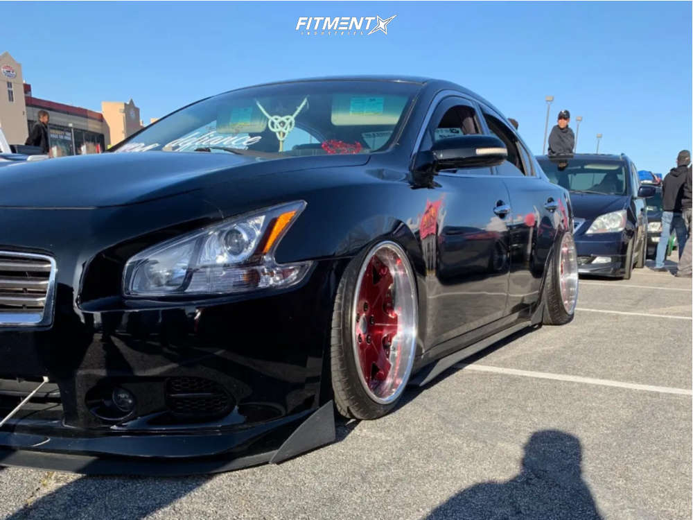 2014 Nissan Maxima SV with 19x9.5 Leon Hardiritt Waffe and Delinte ...