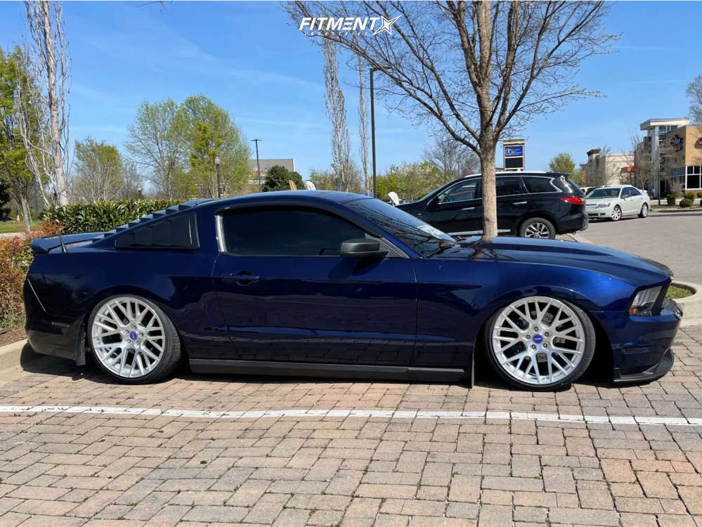 2012 Ford Mustang Base with 19x9.5 ESR Rf11 and Lexani 235x35 on Air ...