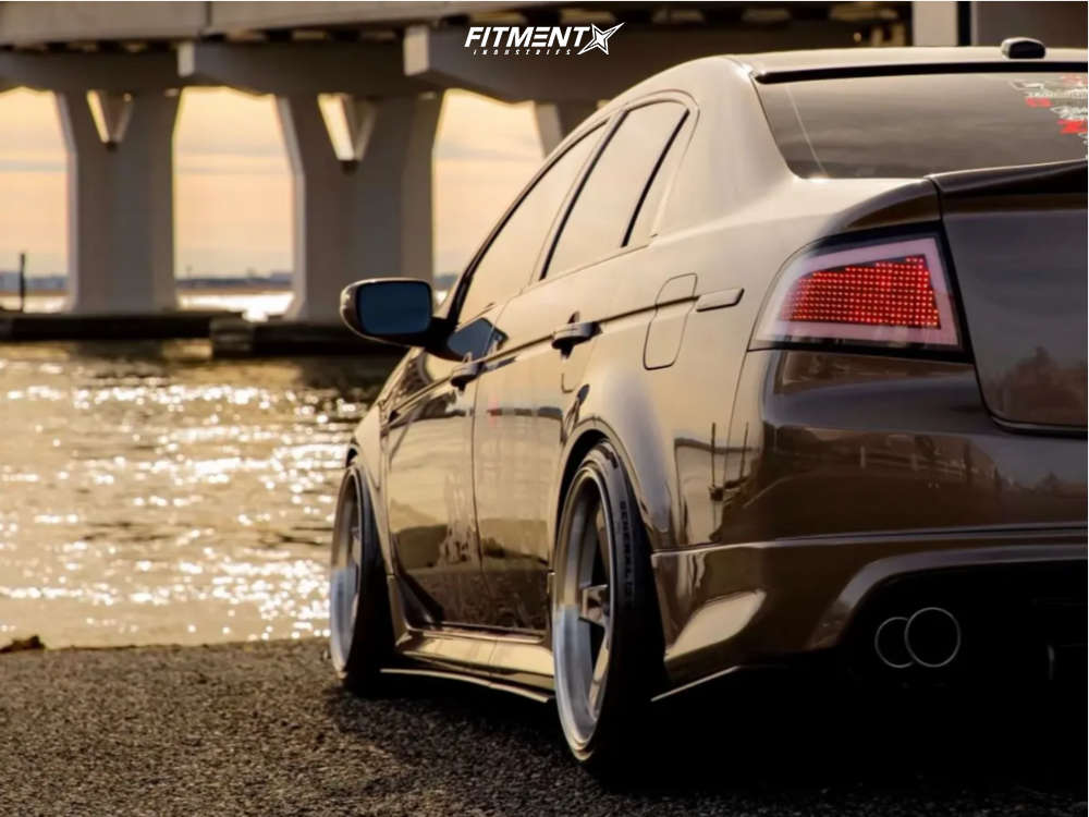 2007 Acura TL Base with 18x10.5 VIP Modular FF550 and General 235x40 on ...