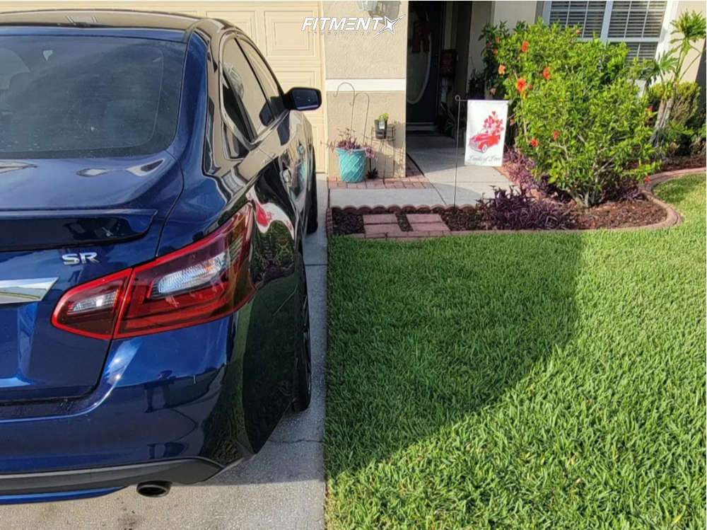 2018 Nissan Altima SR with 19x8.5 Niche Gamma and Continental 245x40 on ...