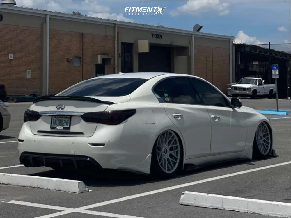 2016 INFINITI Q50 Premium with 19x10 Rotiform Rse and Vercelli 245x40 ...