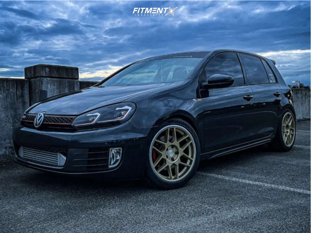 2012 Volkswagen GTI Base with 18x8.5 3SDM 0.09 and Michelin 235x40 on ...