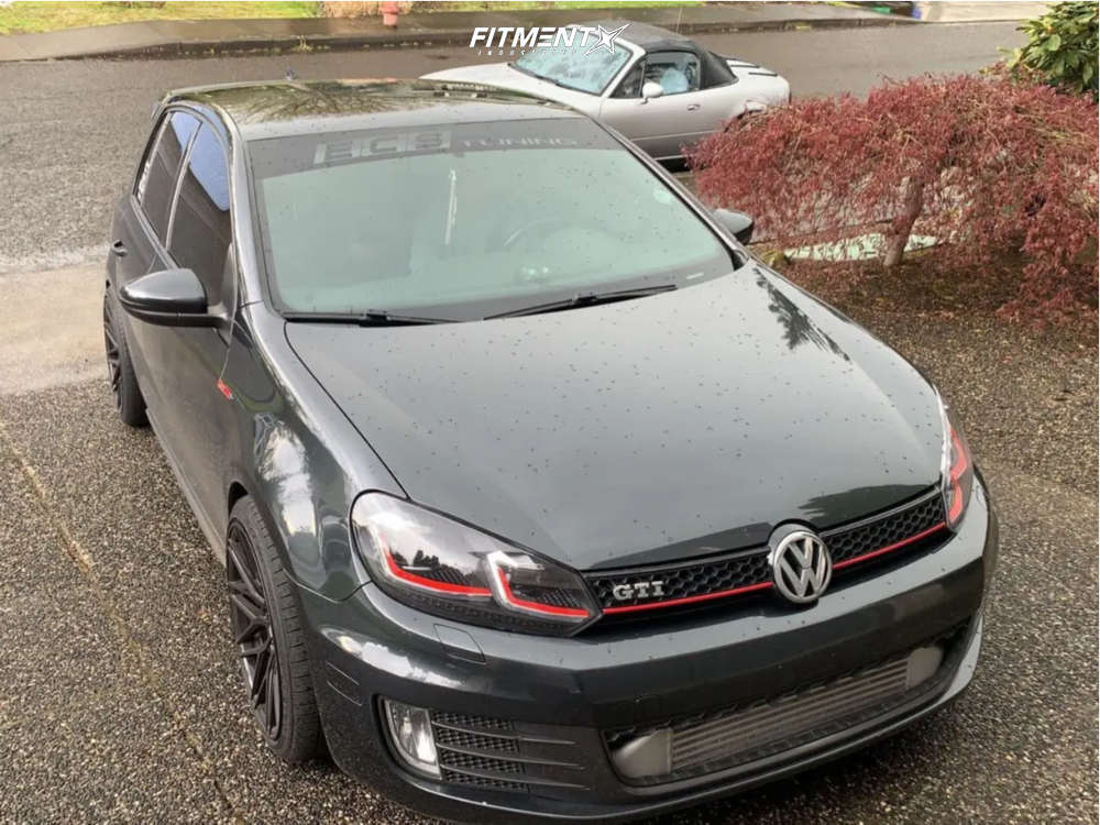2012 Volkswagen GTI Base with 18x8.5 3SDM 0.09 and Michelin 235x40 on ...