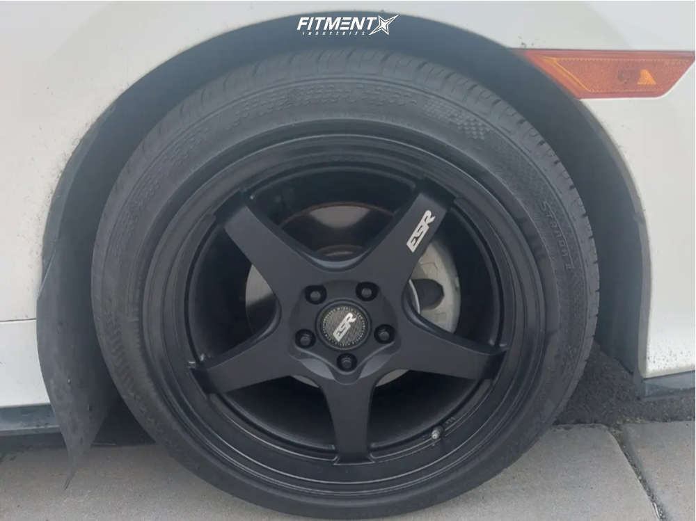 2018 Honda Civic Sport with 18x9.5 ESR Ap5 and Vercelli 245x40 on Stock ...