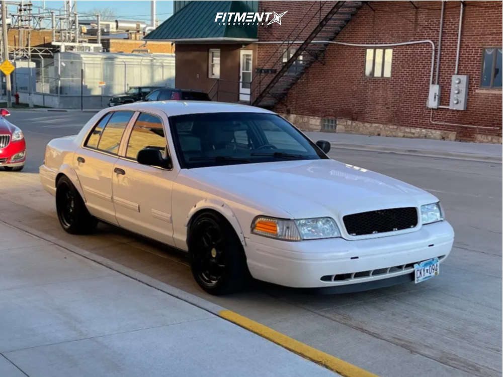 2011 Ford Crown Victoria Police Interceptor with 19x9.5 Aodhan DS01 and ...