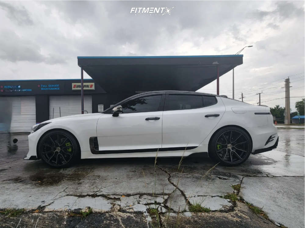 2022 Kia Stinger GT-Line with 20x9 Niche Gemello and Michelin 255x35 on Lowering Springs ...
