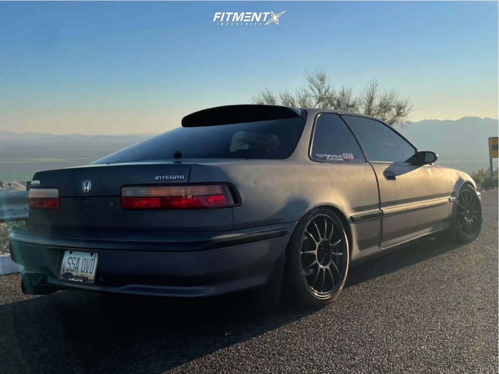 1993 Acura Integra LS with 17x7 OZ Racing Superleggera and Toyo Tires ...
