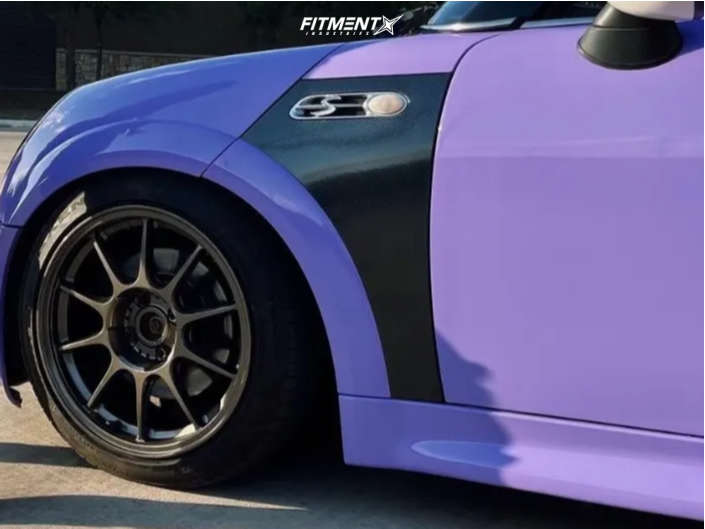 2005 Mini Cooper S with 16x8 Konig Dekagram and Continental 205x45 on ...