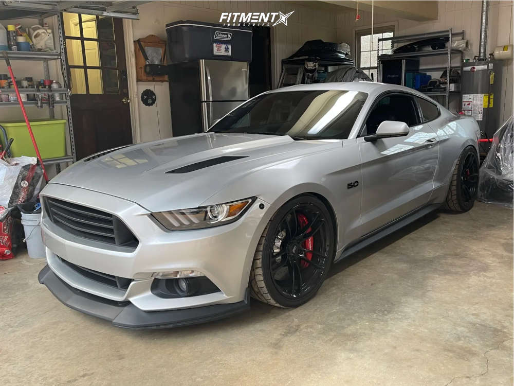 2016 Ford Mustang Shelby GT350 with 20x10 P51 101rf and Nitto 285x30 on ...