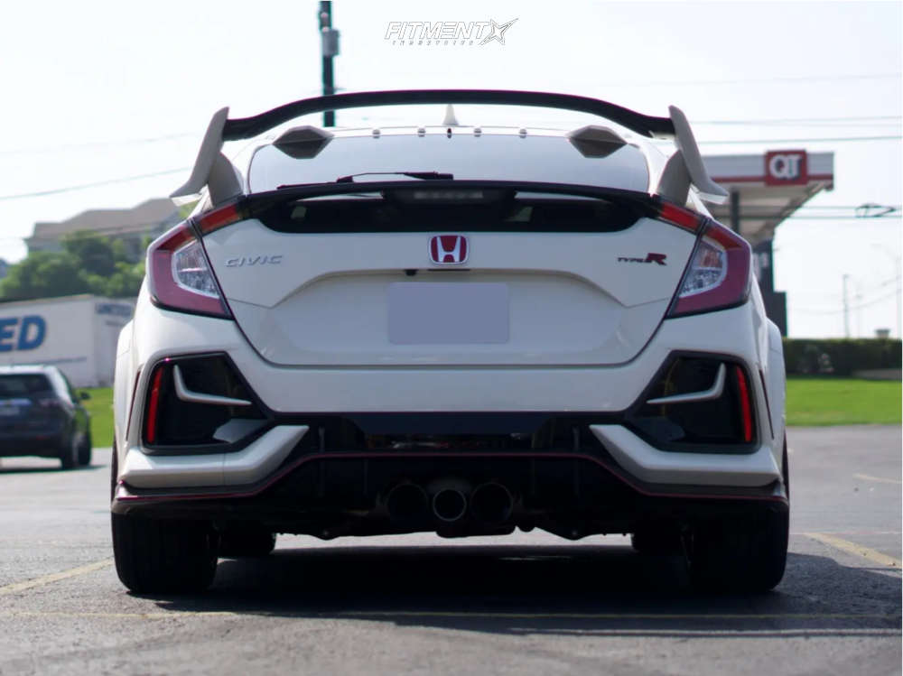 2021 Honda Civic Type R with 18x9.5 Enkei T6r and Yokohama 245x40 on ...