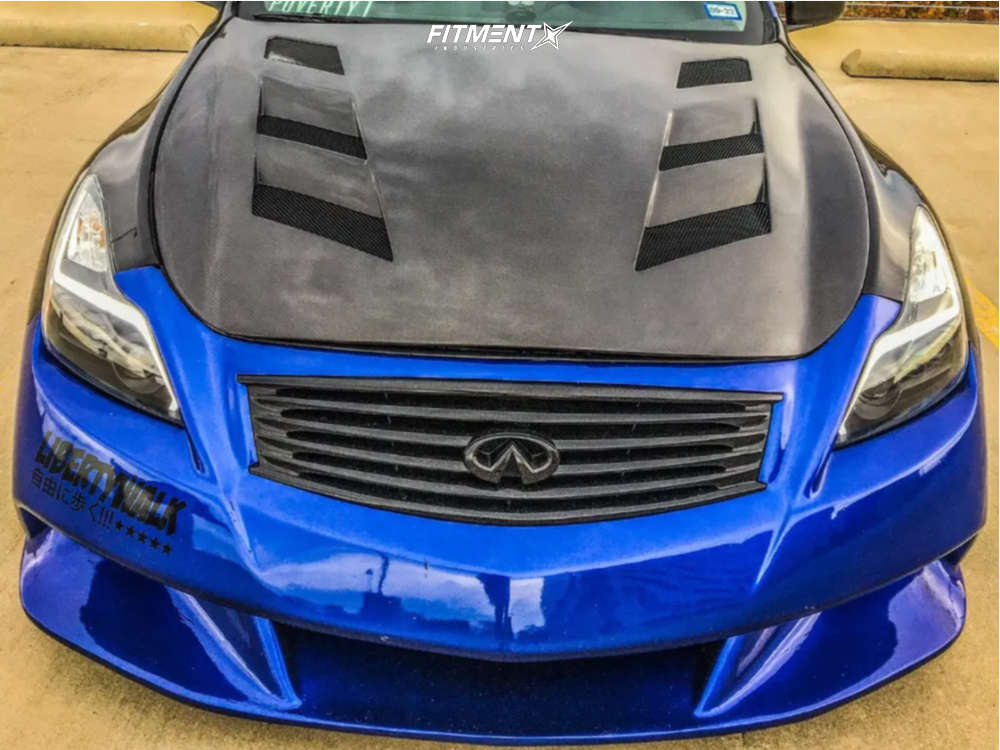 2009 INFINITI G37 X with 19x9.5 ESR Rf2 and Michelin 245x40 on Lowering ...