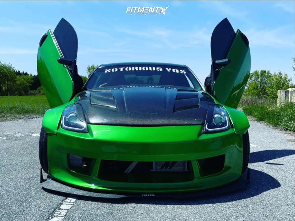 2004 Nissan 350Z Enthusiast with 19x14 Work Rezax II and Toyo Tires ...