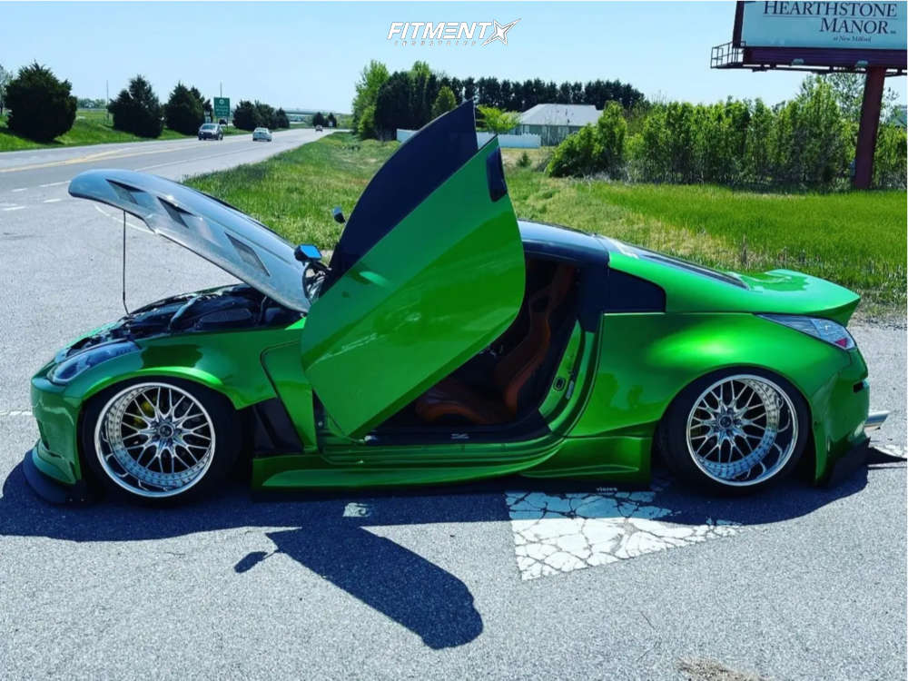 2004 Nissan 350Z Enthusiast with 19x14 Work Rezax II and Toyo Tires ...