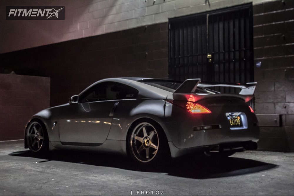2006 Nissan 350Z Track with 19x9.5 Varrstoen Es2 and Hankook 275x35 on ...
