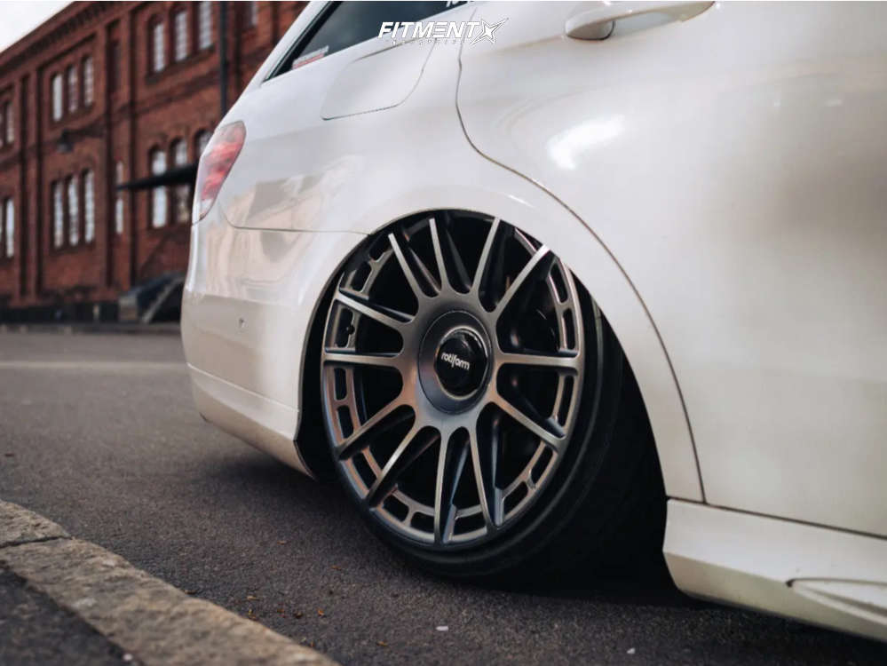 2014 Mercedes-Benz E250 Bluetec with 20x10.5 Rotiform Ozr and Landsail ...