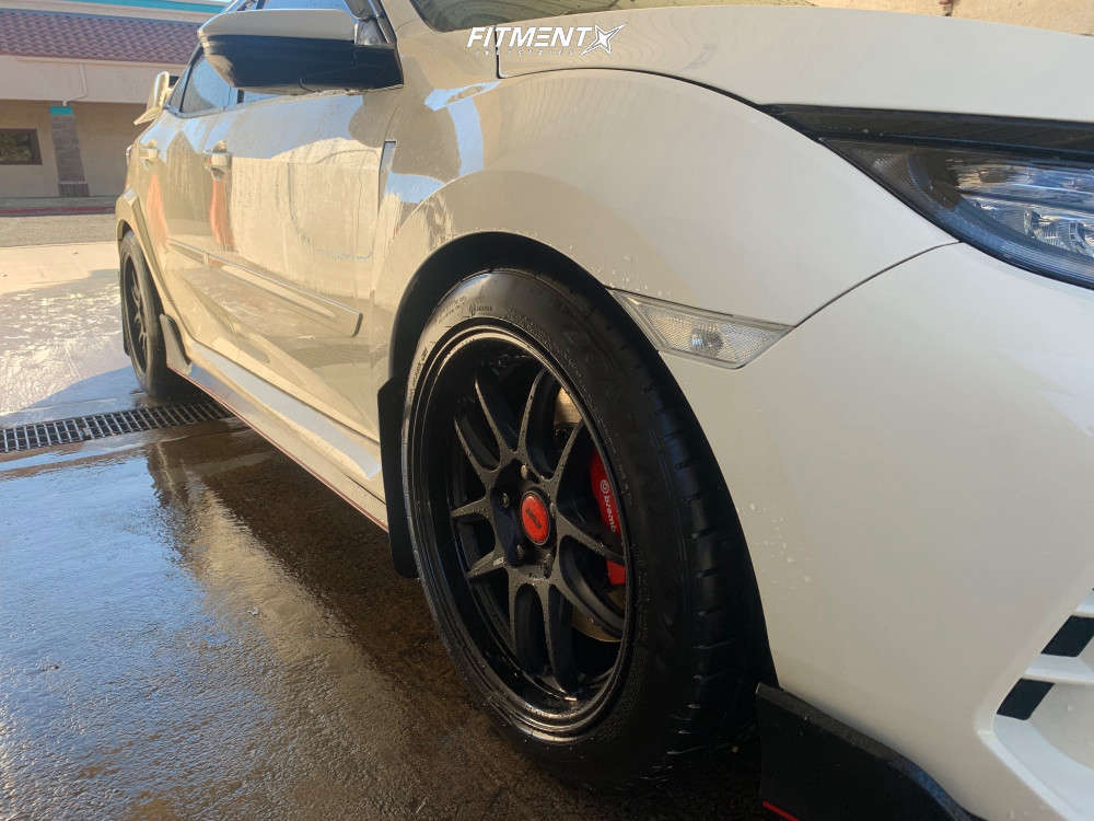 2020 Honda Civic Type R with 18x9.5 ESR Ap8 and Continental 255x40 on ...