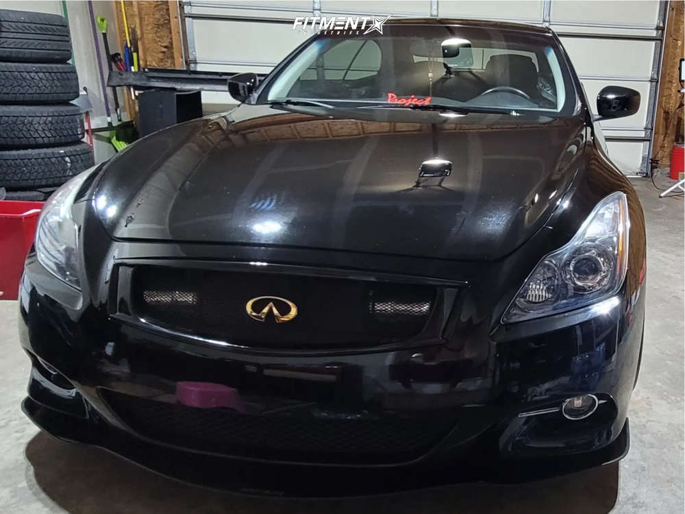 2011 INFINITI G37 Base with 20x10 JNC Jnc005 and Vercelli 275x40 on ...