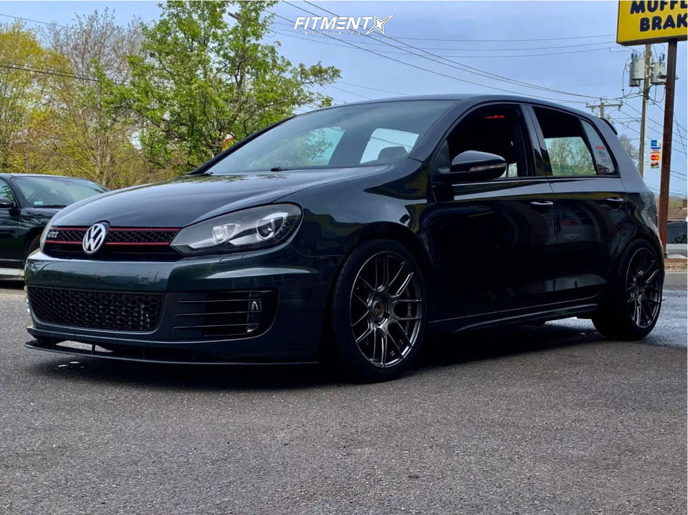 2012 Volkswagen GTI Base with 18x8.5 Aodhan Ah-x and Continental 235x40 ...