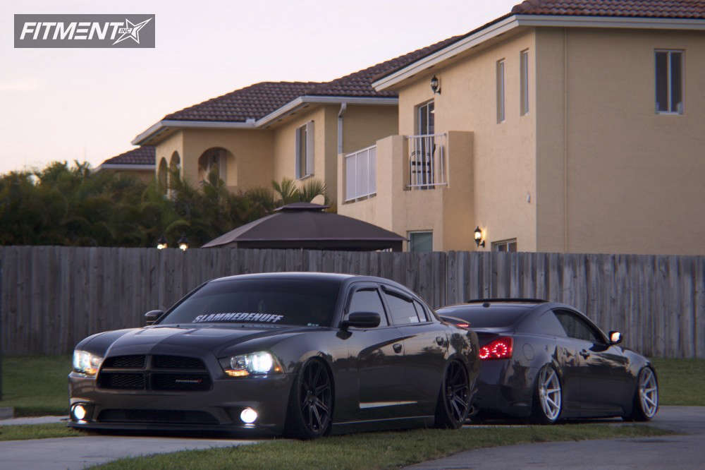 Dodge Charger 2014 Srt8 Custom