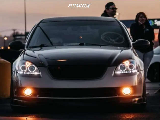 Nissan Altima 2003 Custom