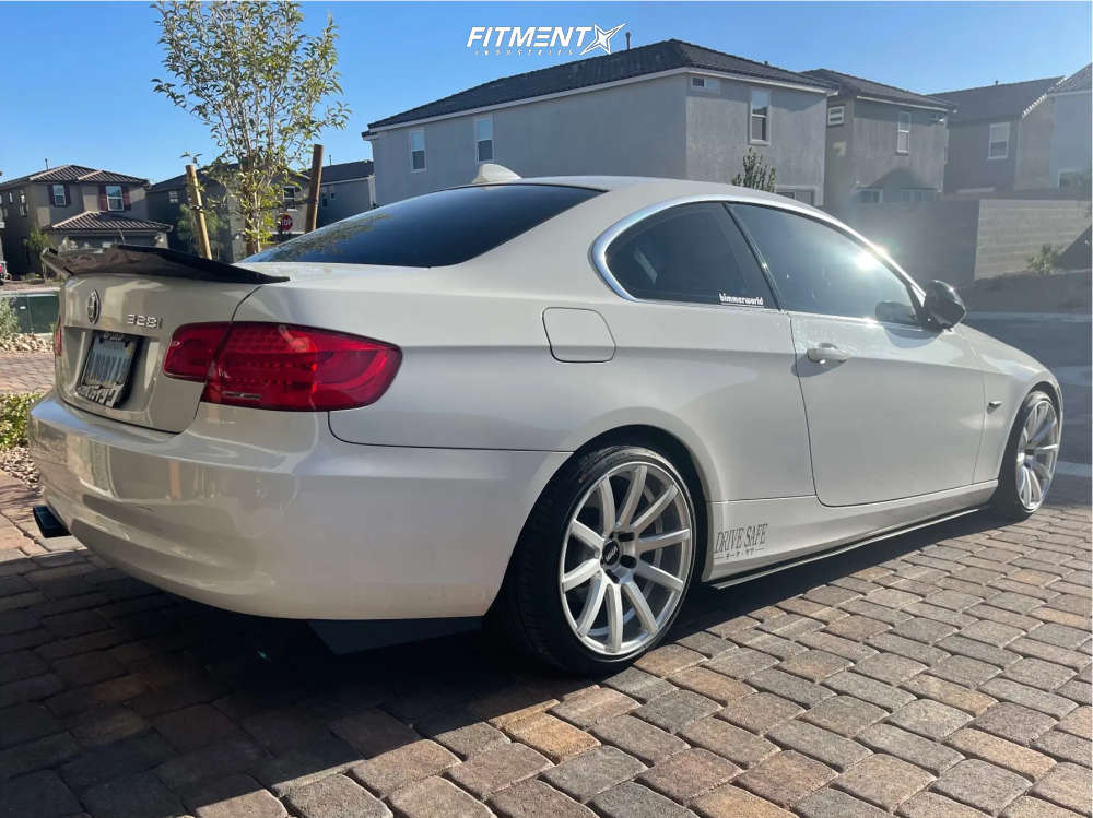 2013 BMW 328i Base with 18x9.5 VMR V702 and Delinte 225x40 on Stock Suspension | 2251145 ...