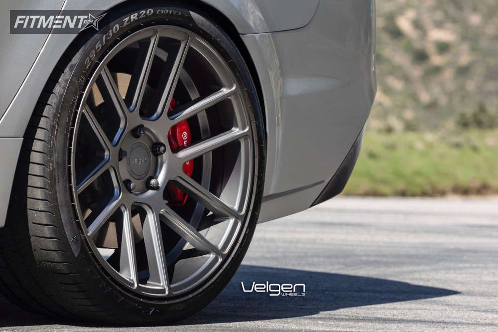 2017 Chevrolet SS Base with 20x9 Velgen Vmb6 and Pirelli 255x35 on ...