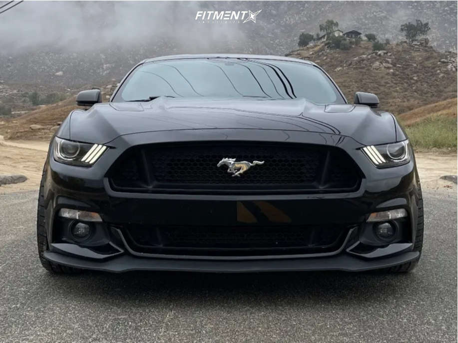 2016 Ford Mustang GT Premium with 20x11 Forgestar F14 and Nitto 255x35 ...