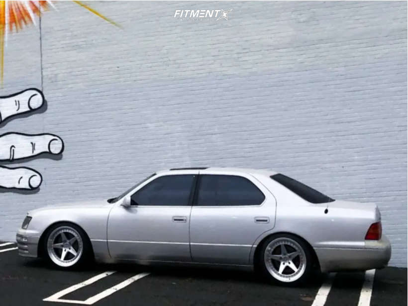 1997 Lexus LS400 Base with 18x9.5 Aodhan Ds05 and Nokian 235x40 on ...