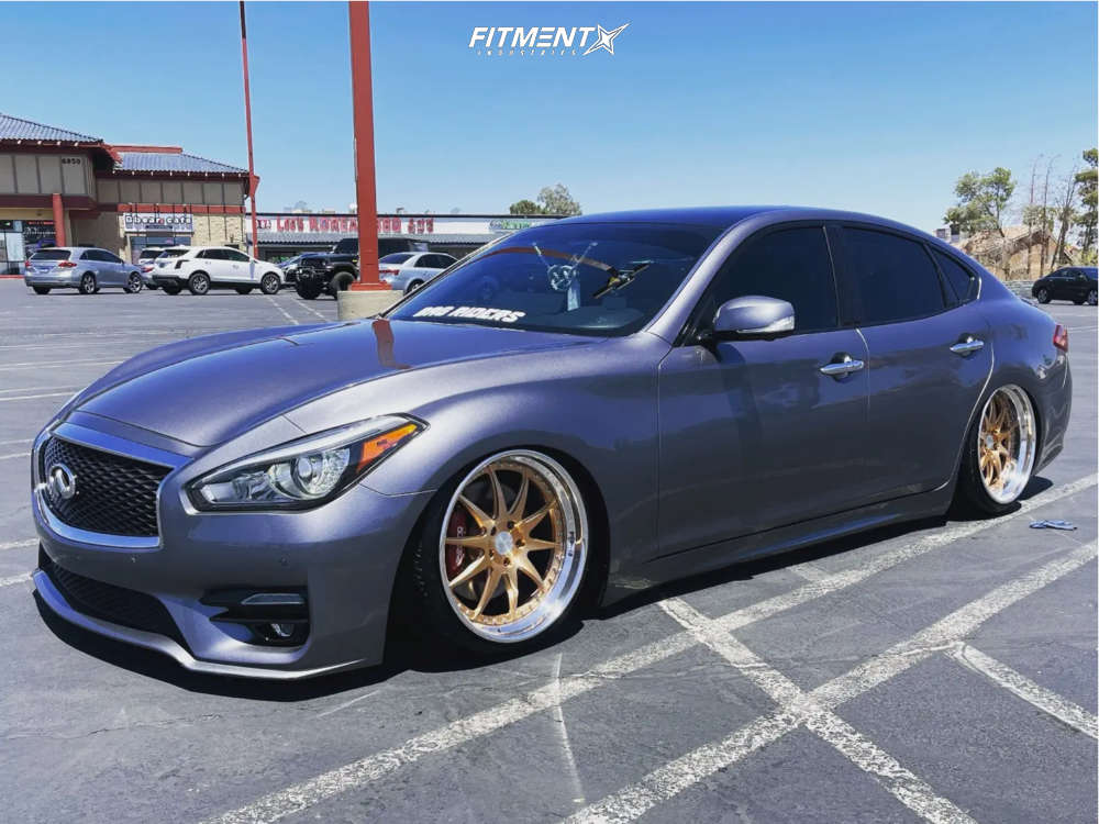 2015 INFINITI Q70 3.7 with 20x10 Avant Garde F120 and Nitto 225x35 on Air Suspension | 2260516 ...
