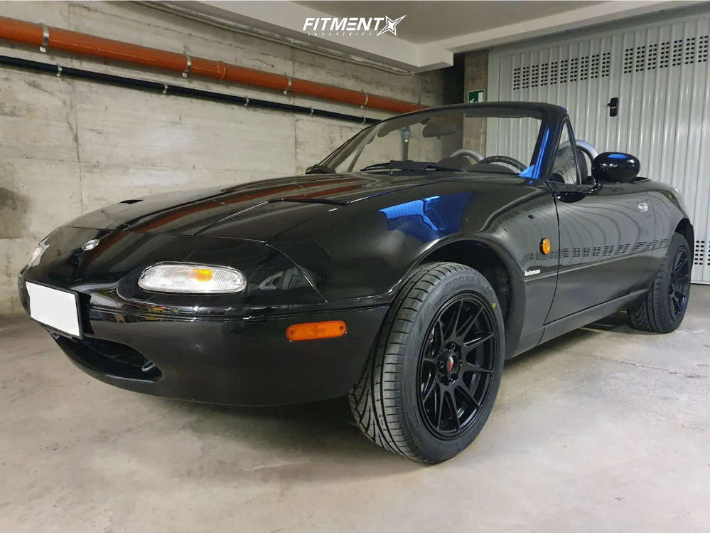 1997 Mazda Miata Base with 15x7 Japan Racing Jr11 and Toyo Tires 195x50 ...