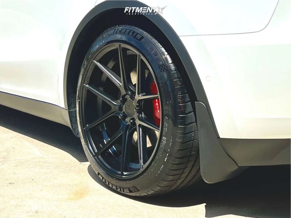 2020 Tesla Y Performance with 20x9 Aodhan Aff3 and Michelin 255x40 on ...