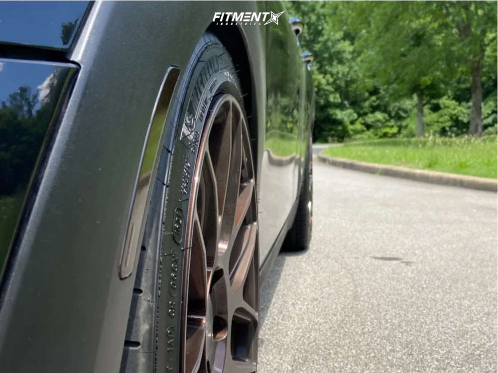 2016 Mini Cooper Clubman S with 18x8 Flow One Race Spec F2 and Michelin ...