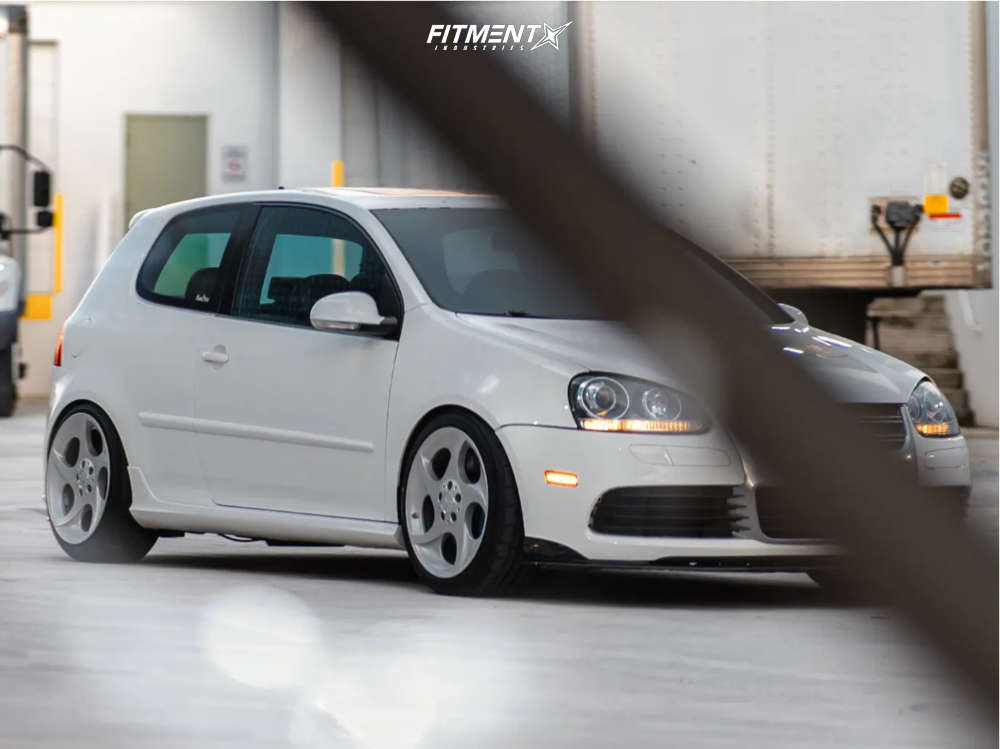 2008 Volkswagen R32 Base with 18x8.5 Ronal Alphards and Firestone ...