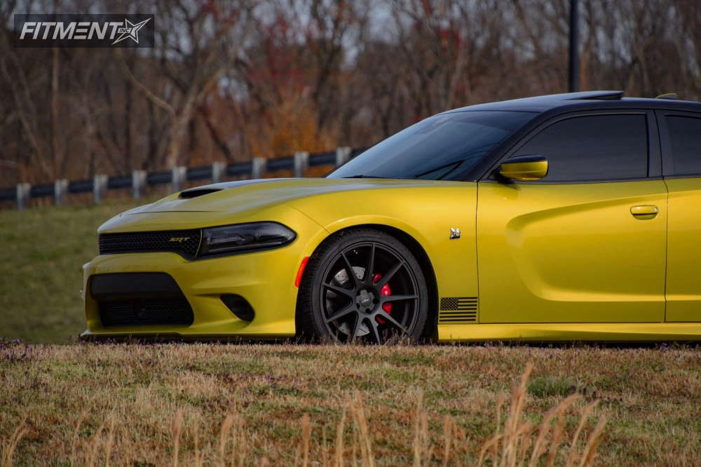 2016 Dodge Charger SRT 392 with 22x9 Velgen Vmb9 and Continental 255x30 ...