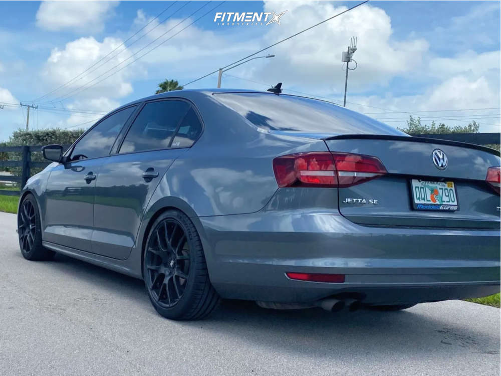 2018 Volkswagen Jetta SE Sport with 18x8.5 Neuspeed Rse12 and Michelin ...